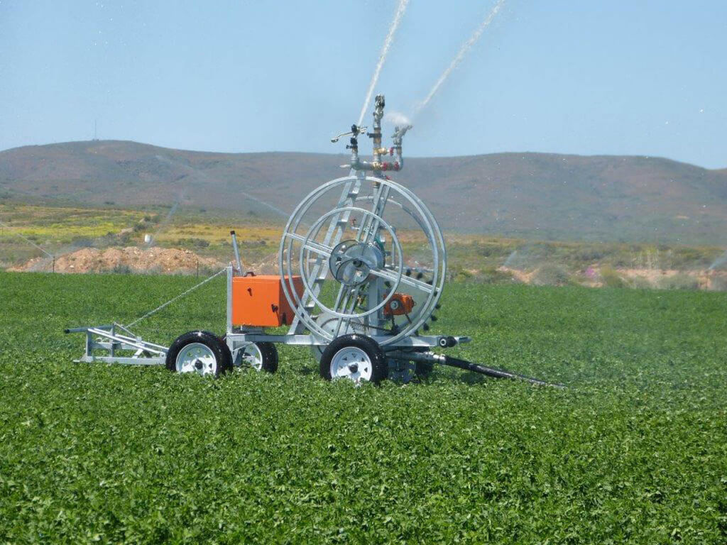 Rhino 300 4×4 Irrigation System - Rotrix Africa Rainmaker Irrigation ...